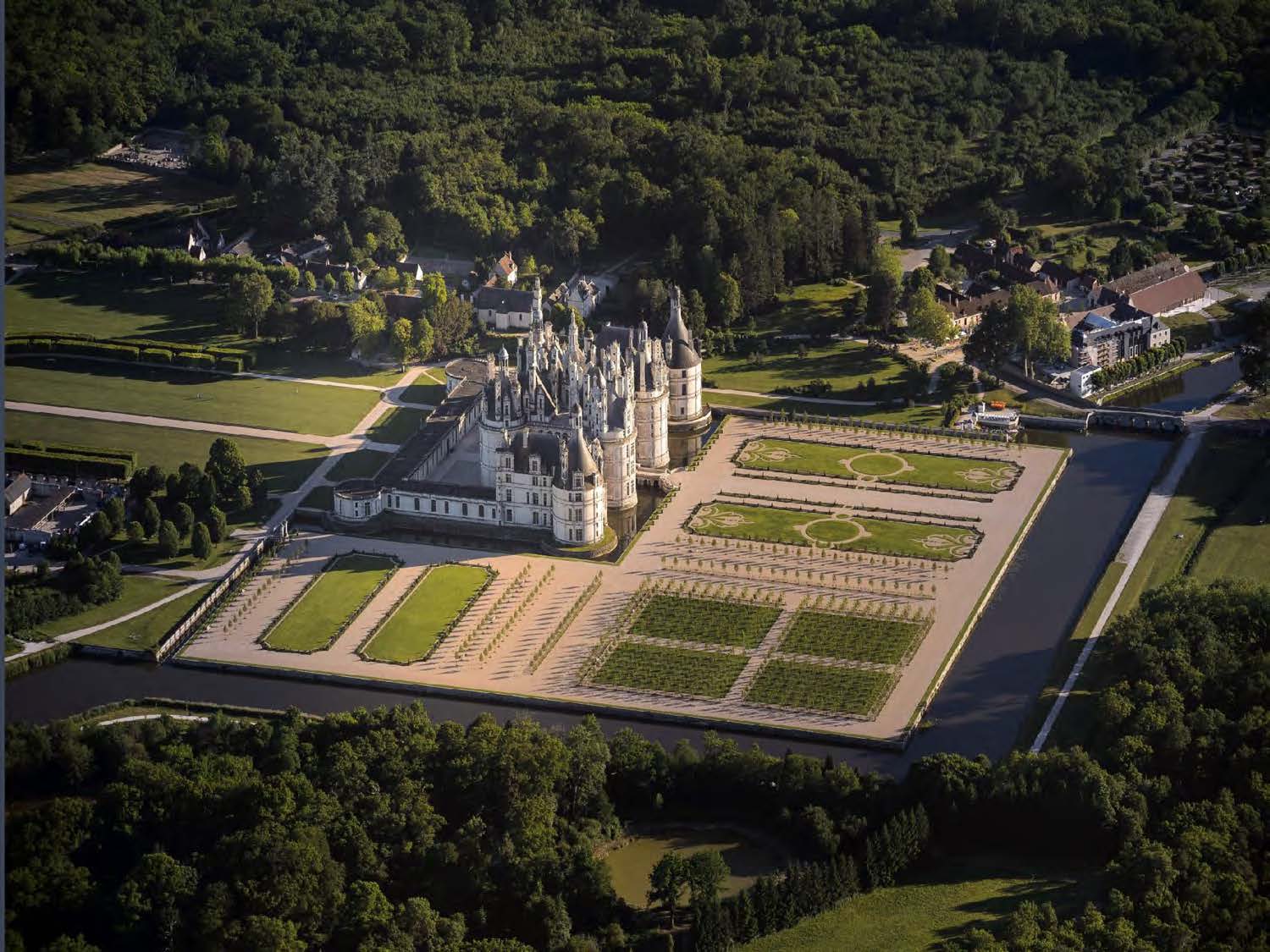 Protection et développement de la marque Chambord - MUSEVA